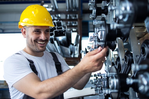 Key Reasons to Invest in Equipment Maintenance Software - Cloud-based ...